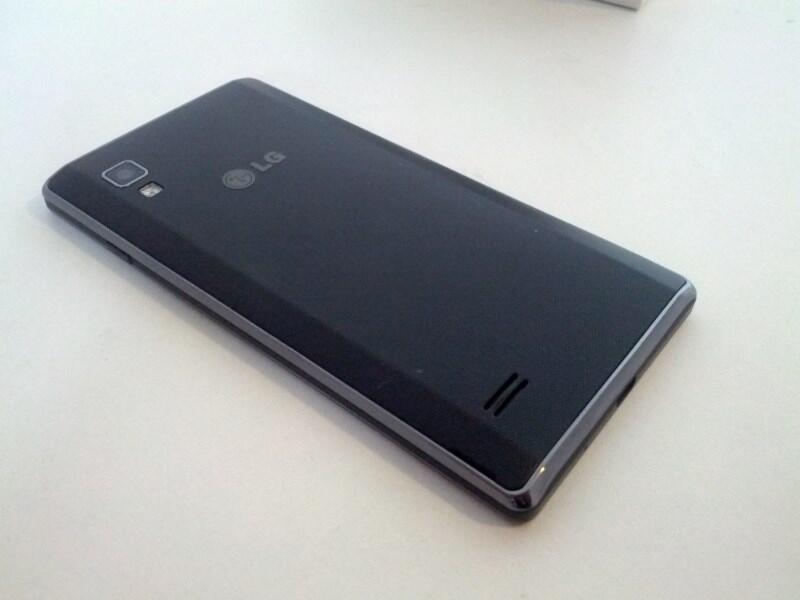 LG P760 Optimus L9 im Test: Der erste Eindruck