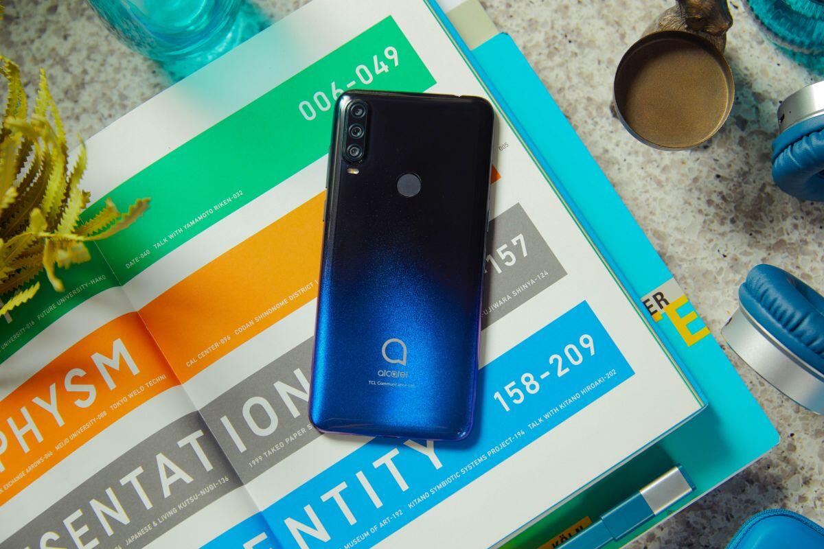 Alcatel 3L (2020) im Handel erhältlich