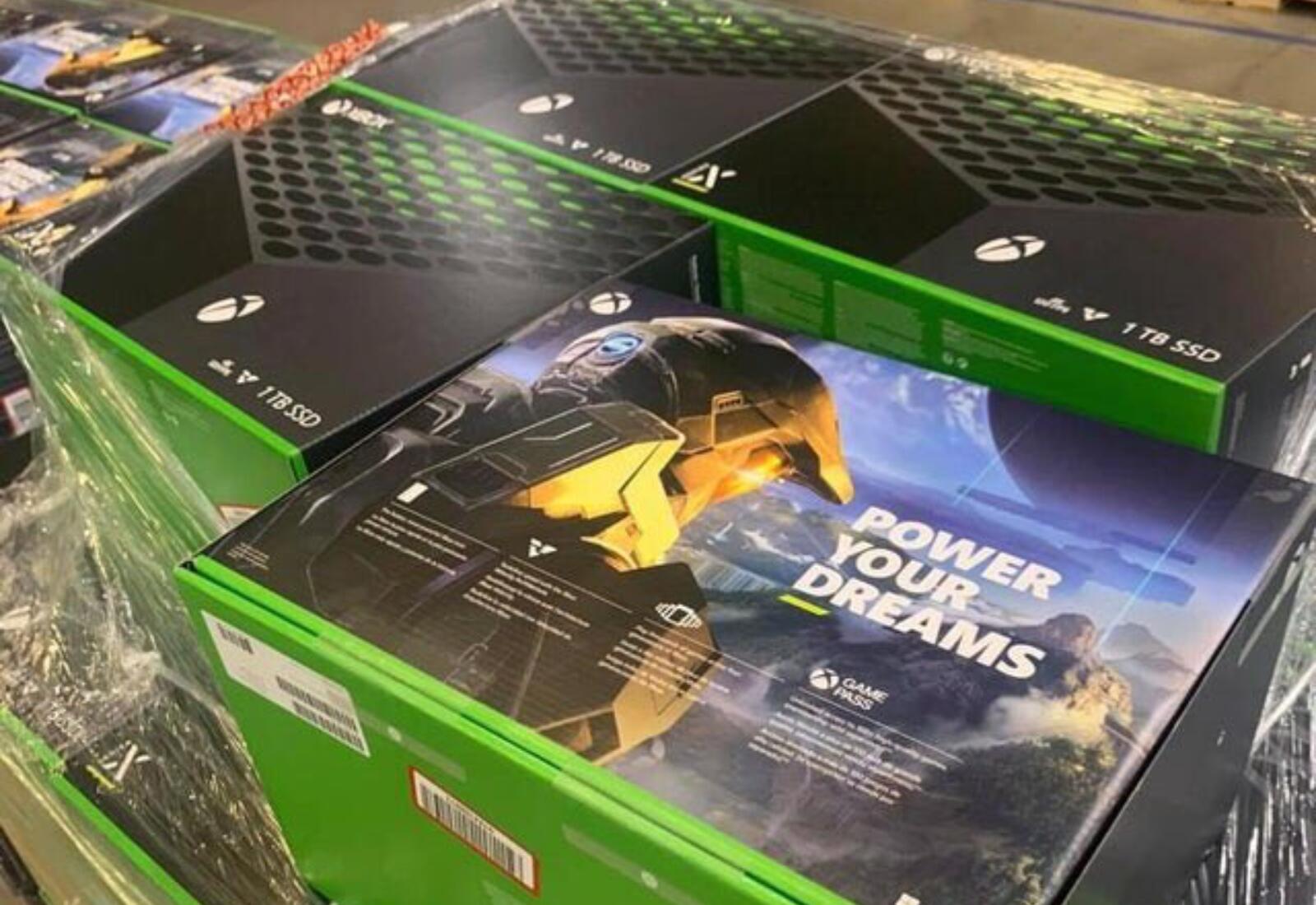 Xbox Series X: Erstes Unboxing der finalen Version