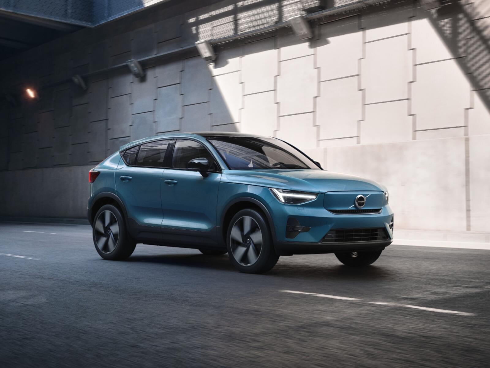 Volvo optimiert die beiden Elektro-SUVs für 2023