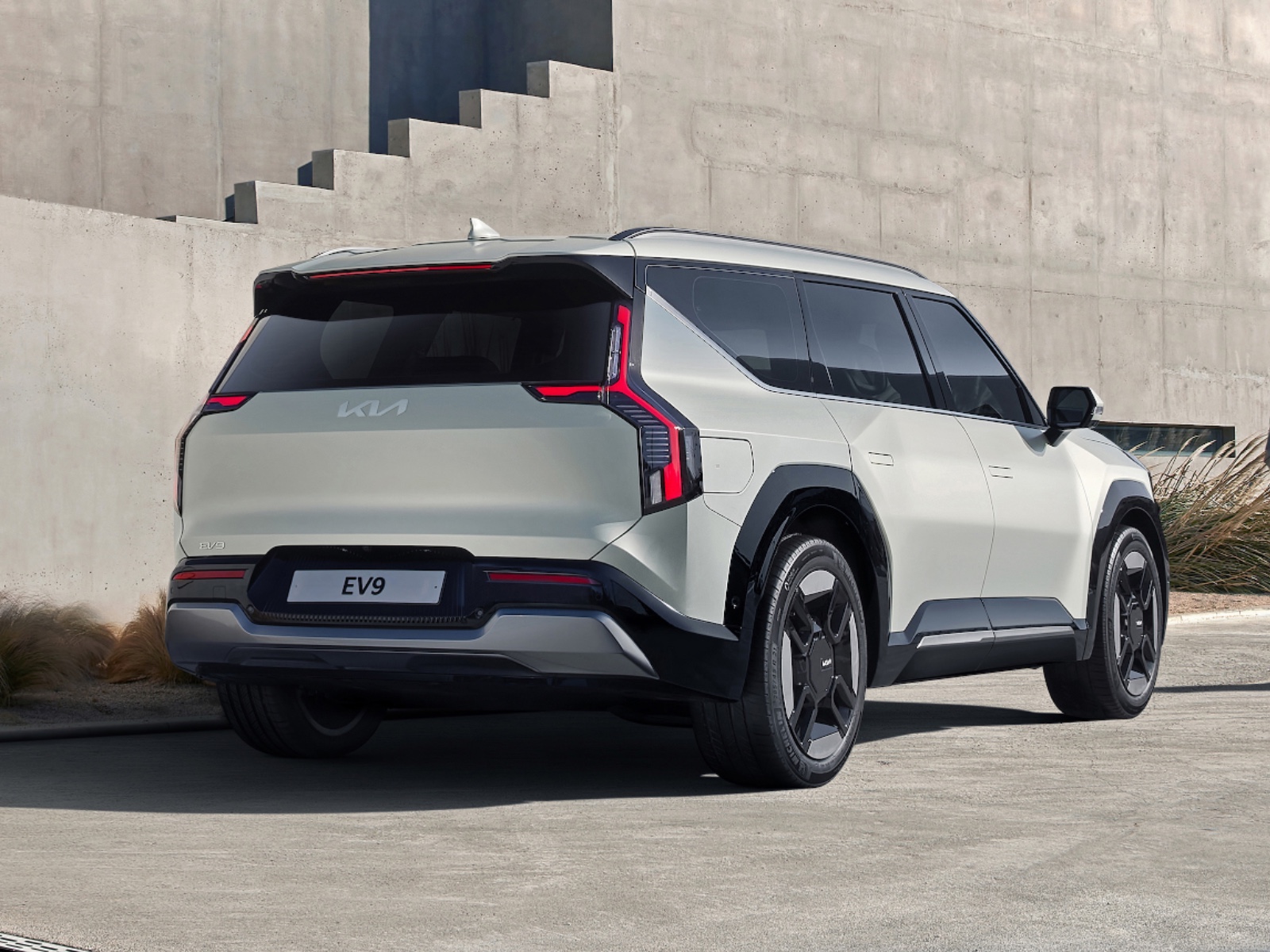 Bild › Kia Ev9 Heck